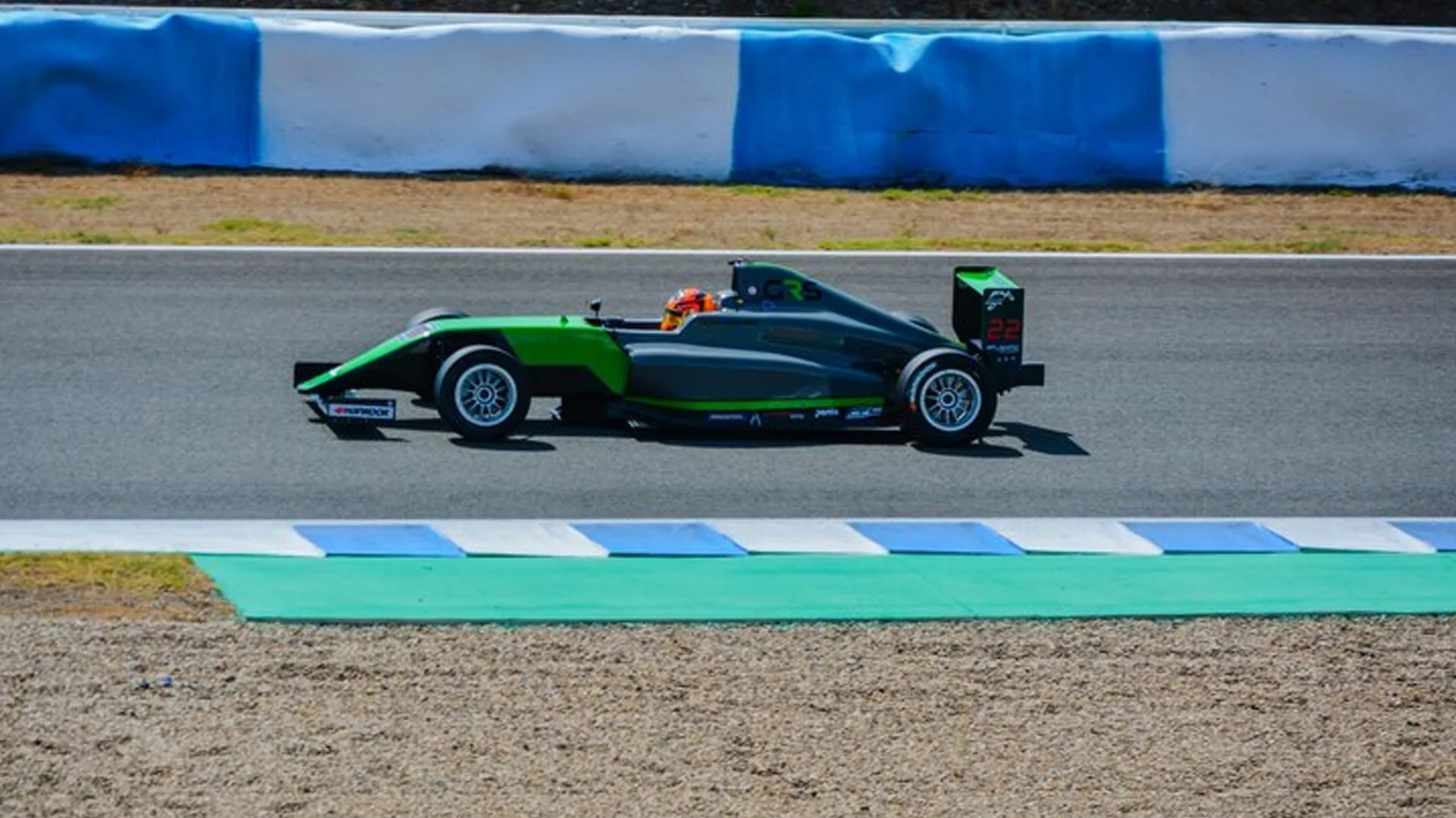 Mondiale Racing Cars Bangor: Where Speed Meets Innovation